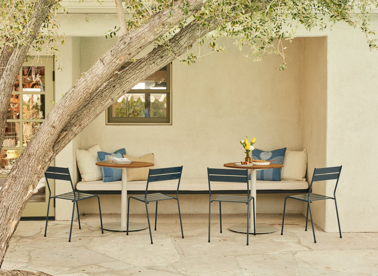 Signature Cafe Chair And Cafe Table Rad Furniture