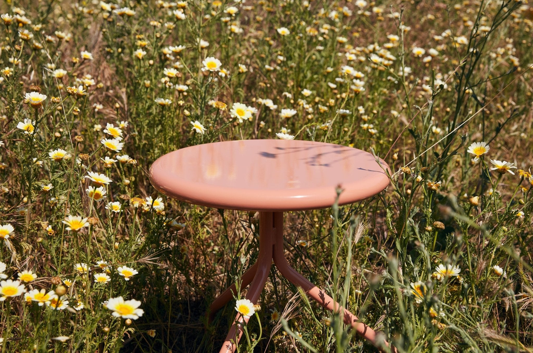 Bent Cafe Stool – RAD Furniture