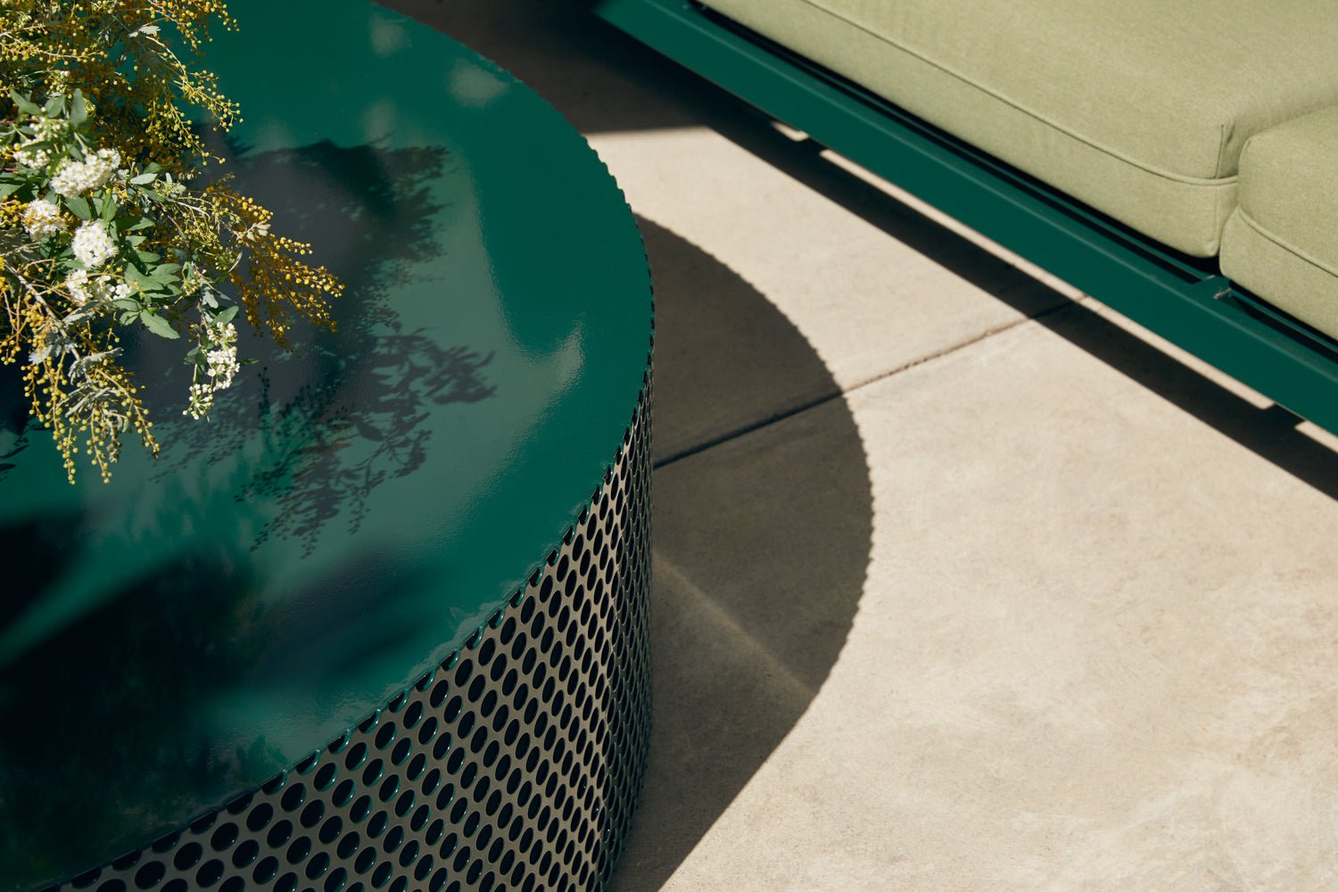 Drum Coffee Table – RAD Furniture